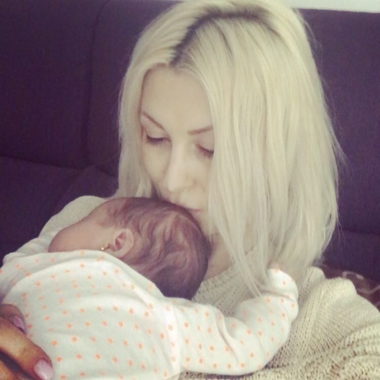 Fiica Andreei Bălan a spus primul ei cuvânt la numai trei luni! Artista ...